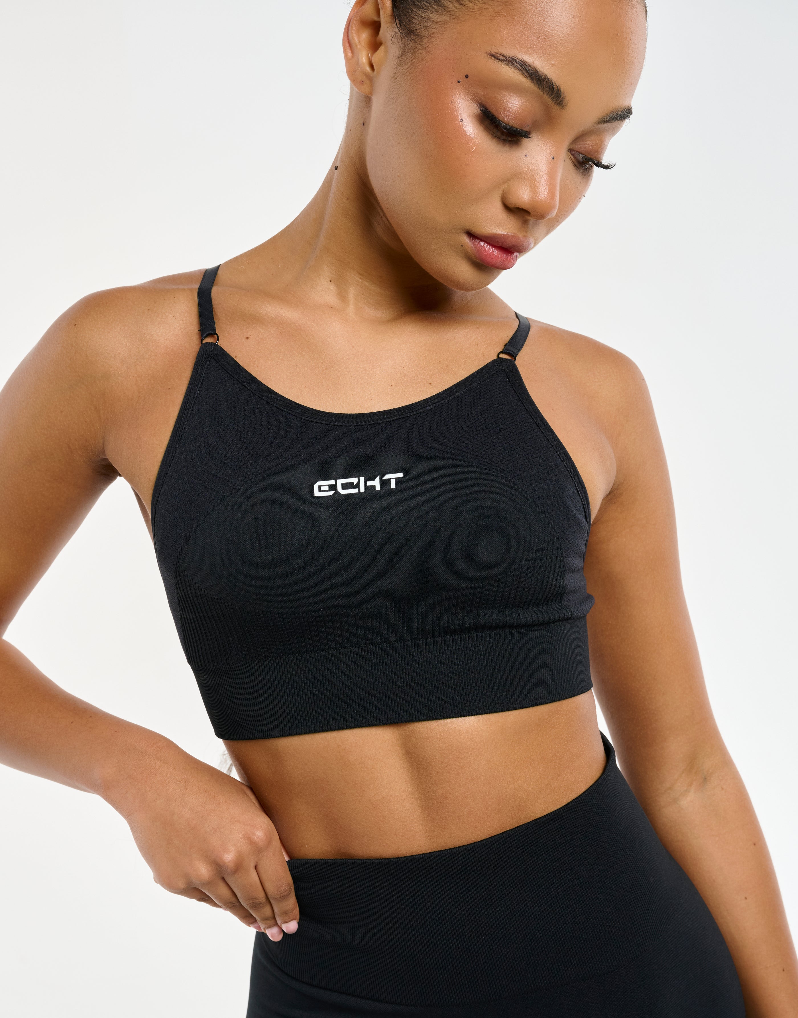 Supportive Sports Bras | Gym Bras | ECHT