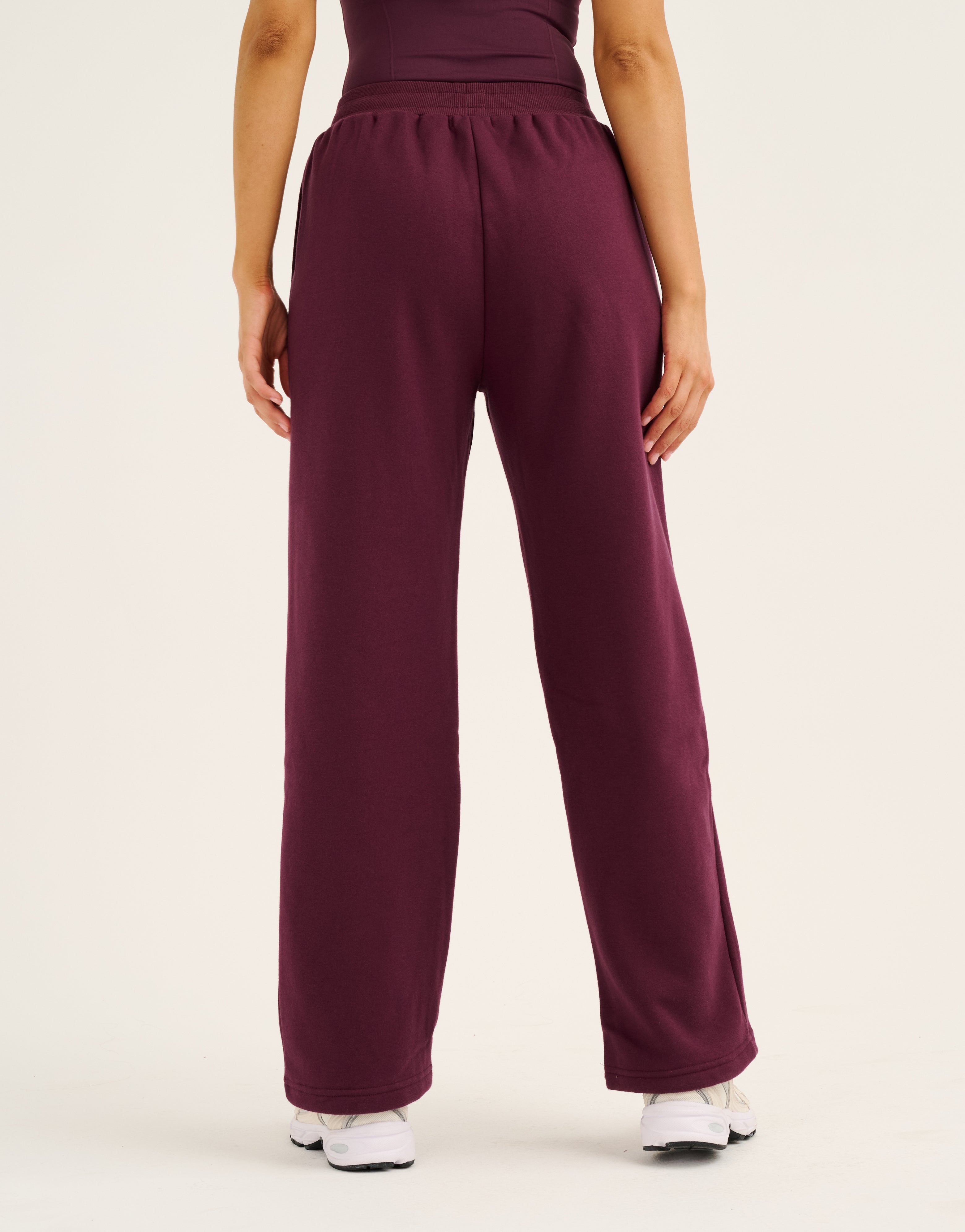 Elemental Straight Leg Sweatpant | ECHT